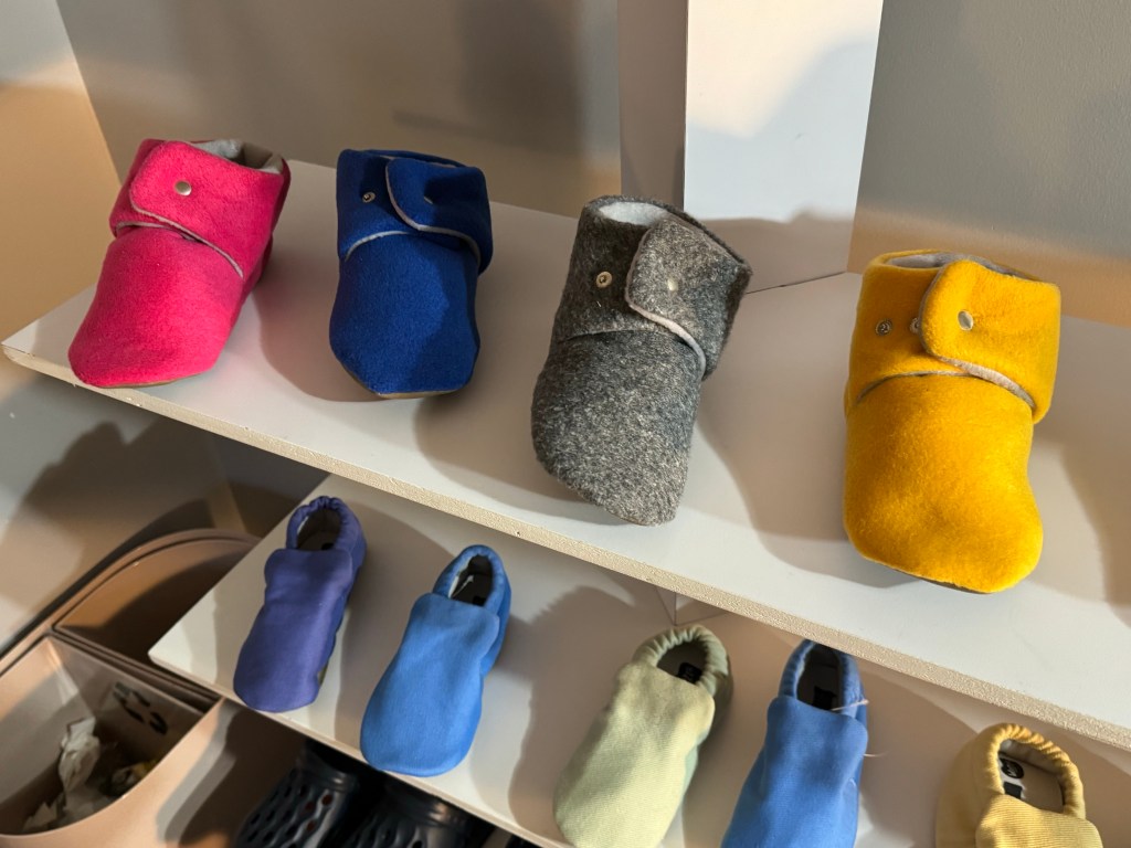 FSNYE finds shoes made from plastic bottles from WUZZA - DANIEL+LAUREN